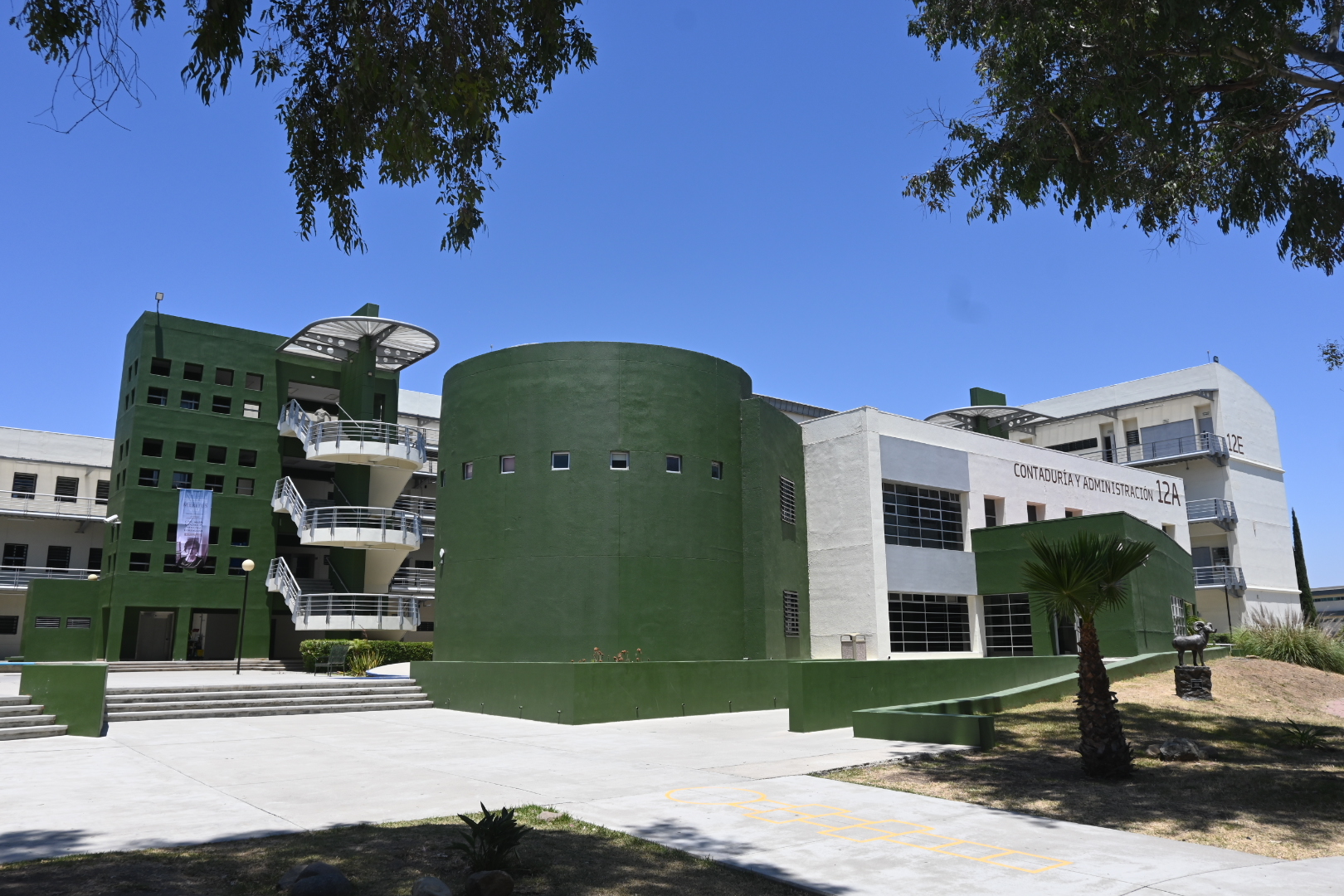 UABC Facultad de Contaduría y Administración Tijuana